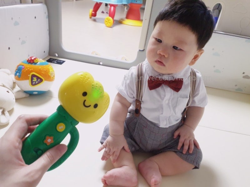 D168~d18020190831 생후5개월아기발달아기첫니나는시기이앓이아기배밀이시기아기배냇머리 첫이발5개월아기수유텀