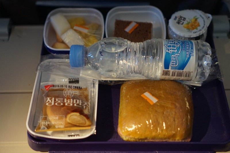 [상하이 여행] 중국동방항공 상해 후기: 인천 상해 MU5034/MU5051(웹체크인/기내 무료 와이파이/기내식) : 네이버 블로그