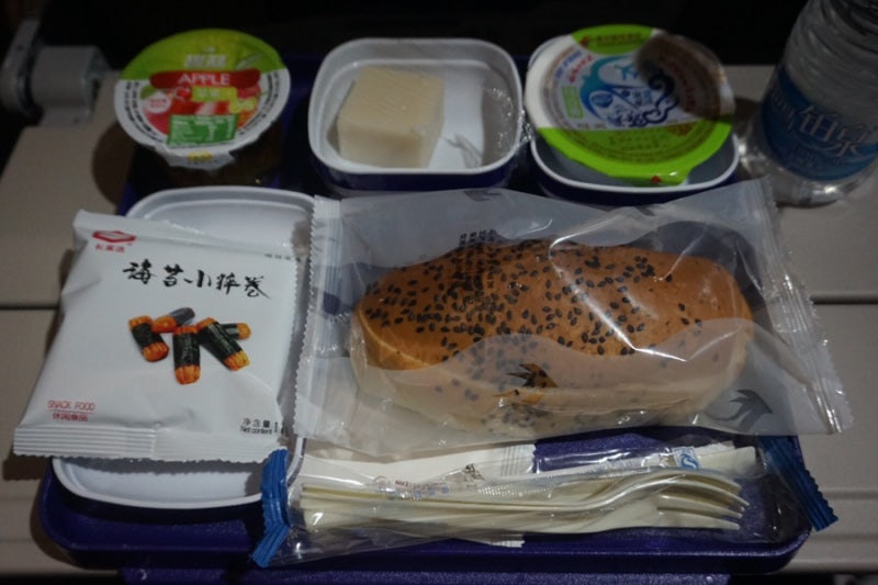 [상하이 여행] 중국동방항공 상해 후기: 인천 상해 MU5034/MU5051(웹체크인/기내 무료 와이파이/기내식) : 네이버 블로그