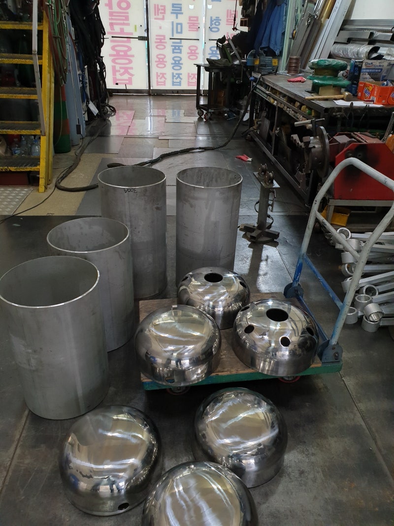 압력용기제작sus304 Air Tank 에어탱크탱크제작스텐레스 용기알곤용접스텐장비제작알루미늄용접주물용접열교환기