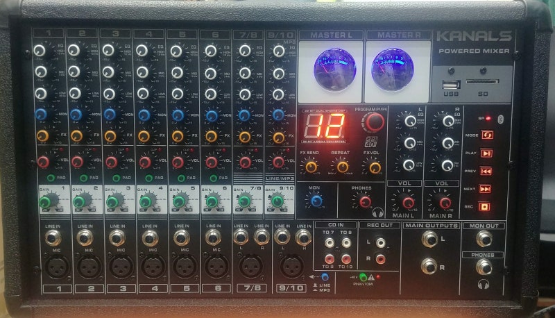 카날스 BKM800(BKM-800) 파워드믹서 / KANALS BKM-800 가성비좋고 사용이 편한 800W 대출력의 블루투스 USB SD 녹음기능의 파워드 앰프를 ...