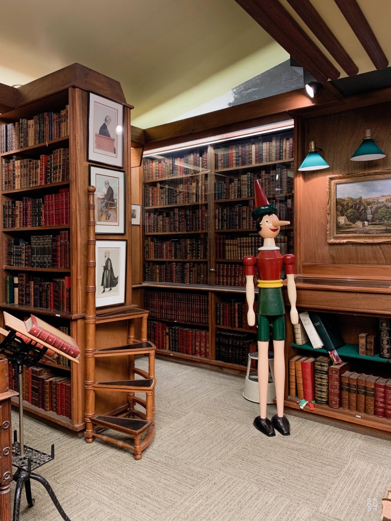 고서적이 가득한 뉴욕의 Argosy Bookstore : 네이버 블로그