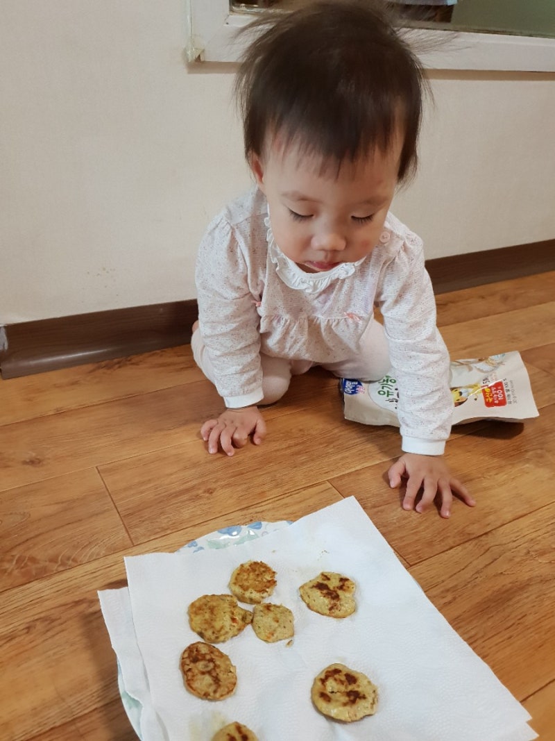 [D+445] 유아식 반찬 만들기 전쟁, 계란거부하는 아기, 열일하는 아기 후라이팬 : 네이버 블로그