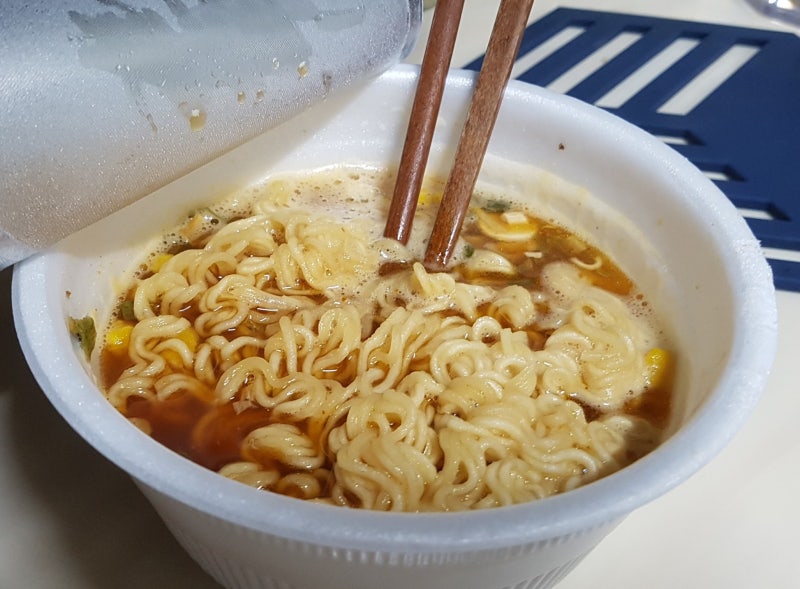 농심 육개장 사발면 소 컵 작은컵 작은 컵라면 칼로리열량 및 영양성분 정보 소개 네이버 블로그