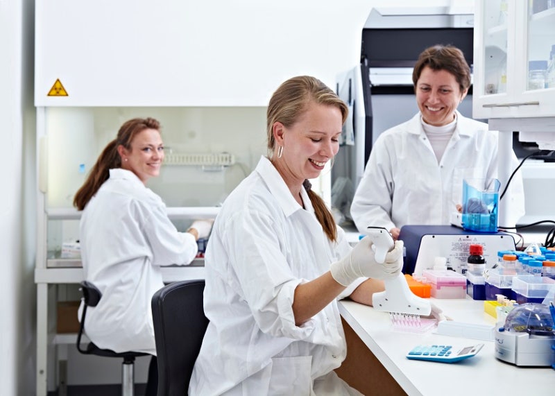 [바이오 연료] 모든 유형의 목질계 바이오매스를 부가가치가 높은 바이오연료나 화학물질로 전환하는 생물전환 기술 - MetGen ...