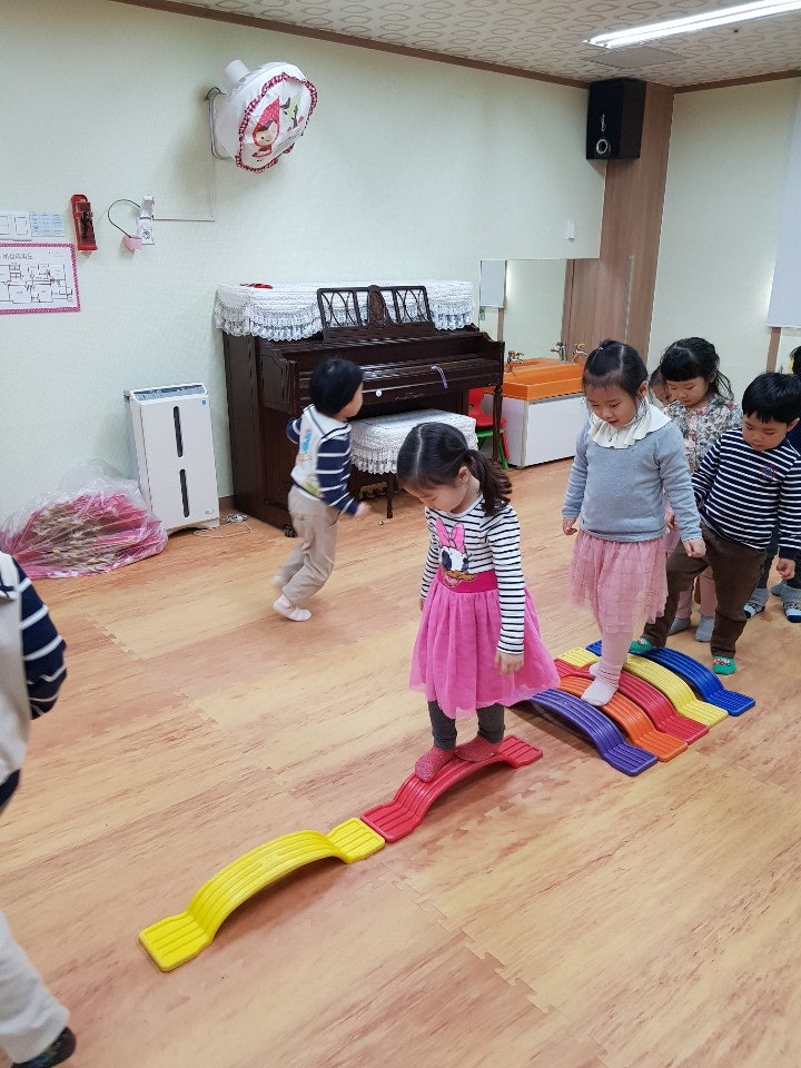 유아체육 보드워커유아체육대회초등학교체육대회파주유아체육일산유아체육인천유아체육김포유아체육직업체험교구대여에어바운스대여