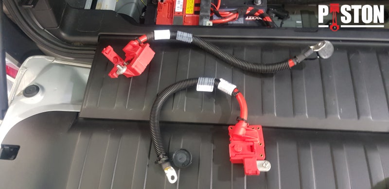 BMW E70 X5 에어백 경고등 점등으로 베터리 +단자 교환 FAULT CODE 93B2 : 네이버 블로그