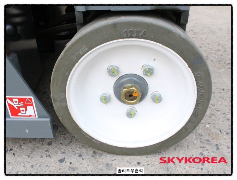 [스카이잭 고소작업대판매] SKYJACK SJIII 3215 배터리씨져리프트 : 네이버 블로그