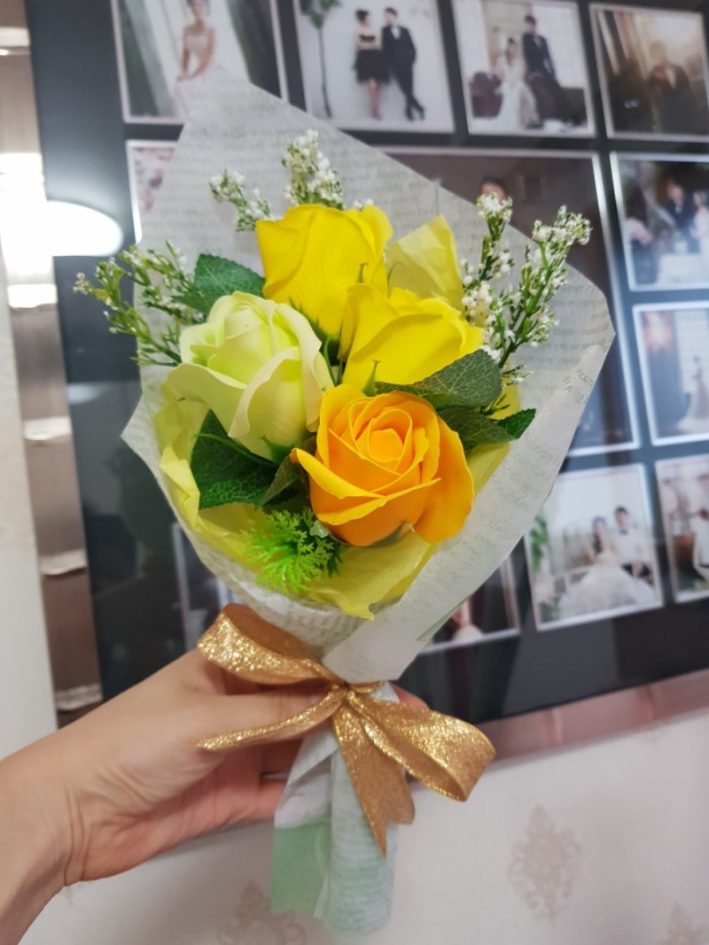 다이소용품으로 유치원어린이집 졸업식 꽃다발 만들기 네이버 블로그