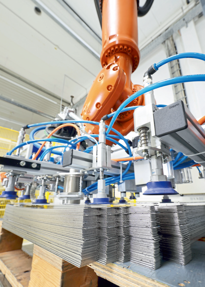 KUKA 로봇이 판금 가공을 자동화하다 : 네이버 블로그