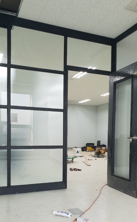 인천 칸막이 사무실공사 유리칸막이시공 완료사진! : 네이버 블로그