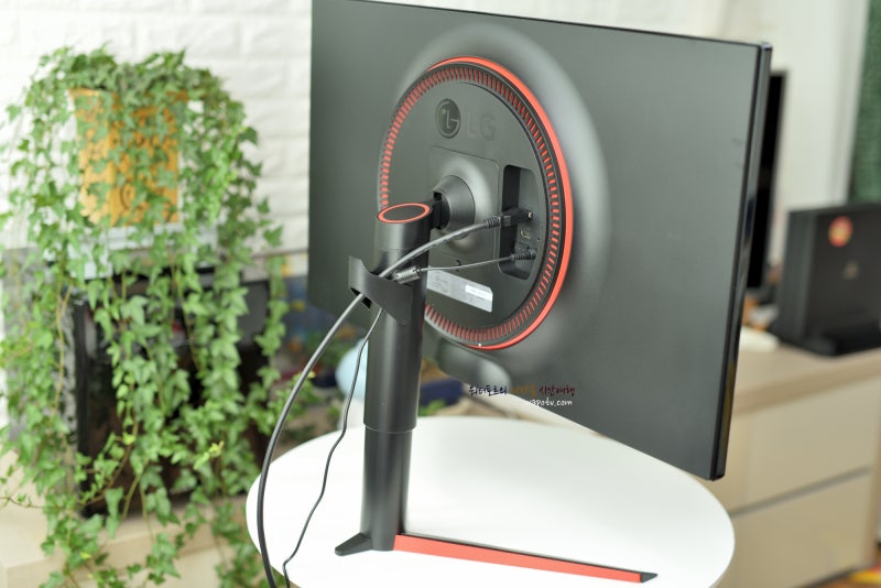 게이밍 모니터 LG 32GK650G, 화면주사율이 165Hz 라고? : 네이버 블로그