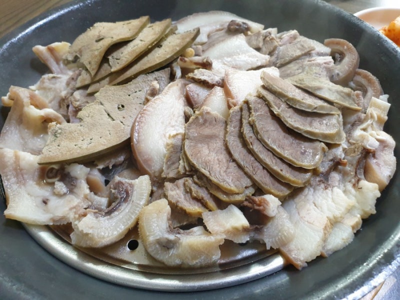 청주 순대 곱창전골 맛집 머릿고기도 맛있고 순댓국 곱창전골까지 다 맛있다 청주 우암동 맛집 다정 순대국