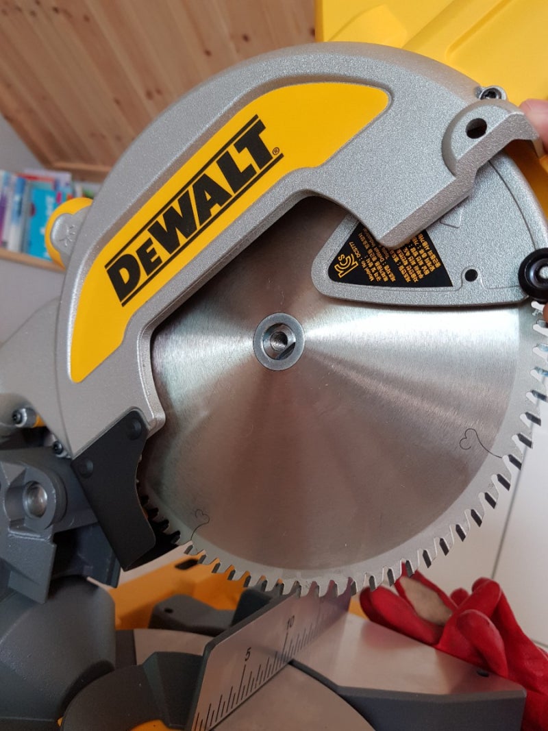 DCS777 톱날교체 방법 및 안될때 : 네이버 블로그