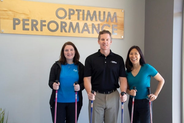 물리치료의 도구로 사용되는 노르딕 워킹 : 네이버 블로그