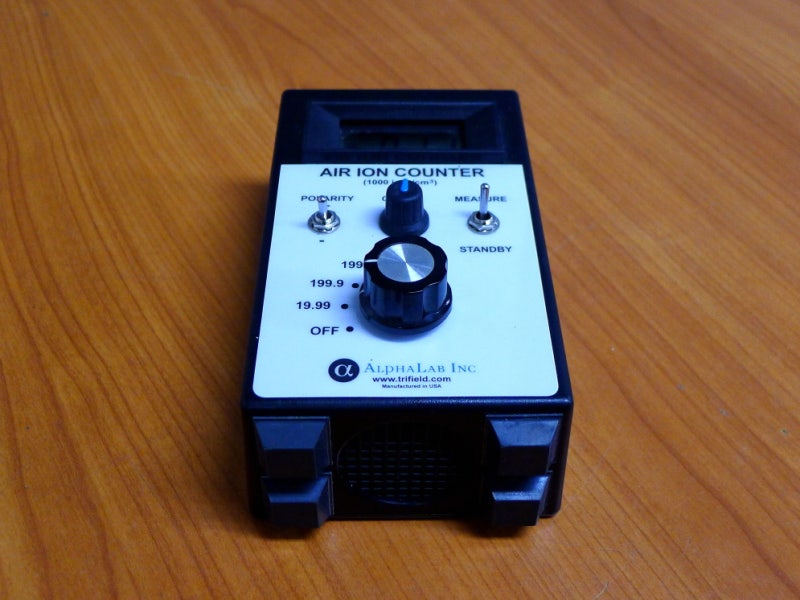음이온측정기 Alpha AIC-2000 Alphalab air ion counter : 네이버 블로그