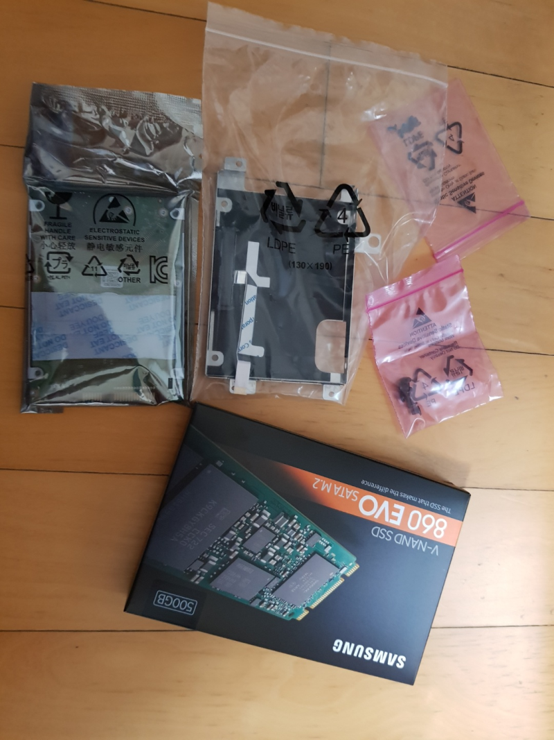 삼성 NT500R5P-MD3S 노트북 SSD 교체 및 하드디스크 장착(Feat 삼성 860EVO, WD BLUE 1TB HDD) : 네이버 블로그