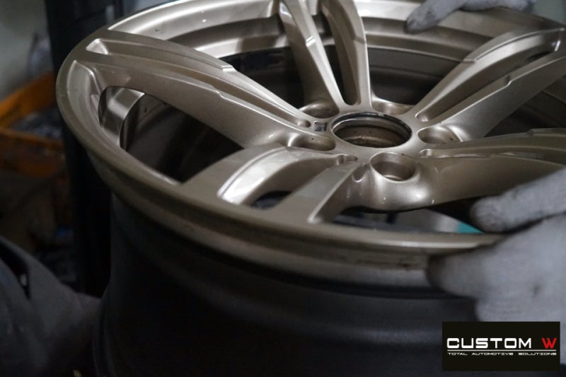 Bmw M3m4 437m 휠 상처 수리 후 블랙 유광 휠도색 네이버 블로그