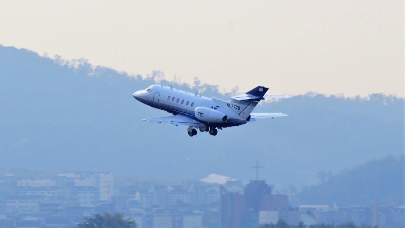 Flight Inspection Center(FIC) Hawker Beechcraft 750 (HL7778) : 네이버 블로그