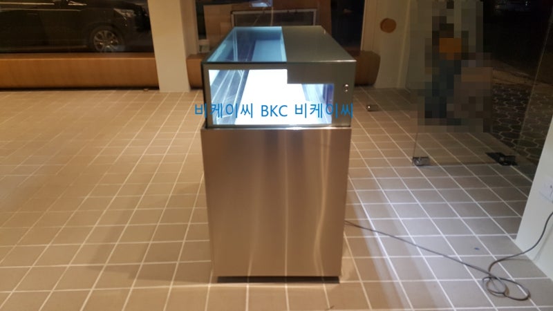 디저트 카페 창업 시에 꼭 투자해야 할 디저트 마카롱 케이크 진열 쇼케이스 광주 신규 디저트 카페 매장에 시공 네이버 블로그