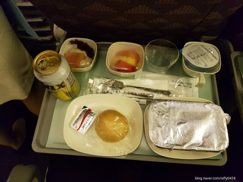 방콕 - 인천 구간 대한항공 KE658, B747-400 탑승후기 (좌석, 기내식 등) : 네이버 블로그