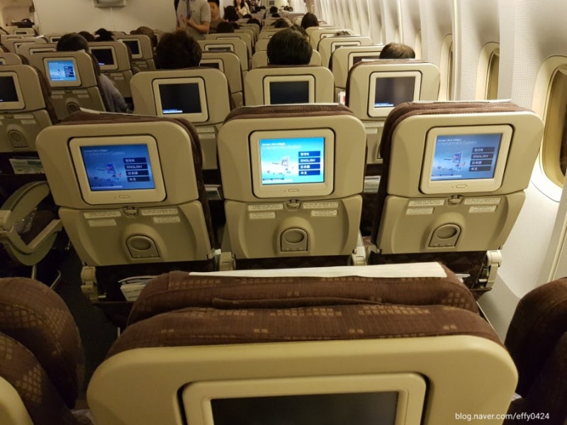 방콕 - 인천 구간 대한항공 KE658, B747-400 탑승후기 (좌석, 기내식 등) : 네이버 블로그