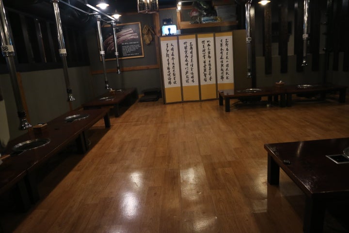 두정동 맛집 천안 24시간 맛 좋은 꽃삼겹살을 즐길 수 있는 삼육가에서 맛있는 먹방 후기2층에 단체회식 장소도