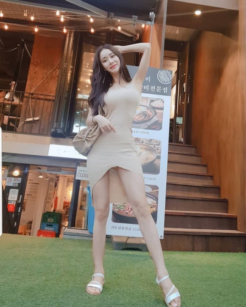 F컵 모델 캔디슬김이슬 로드걸 몸매 인스타그램 네이버 블로그