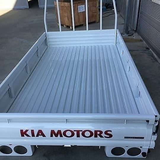 봉고3적재함문짝 포터2적재함문짝 중고적재함문짝 자동차문짝 화물차문짝 적재함문짝 1톤화물차적재함 1톤트럭적재함 중고적재함 봉고3적재함부식 봉고3적재함리콜 포터2적재함리콜 포터