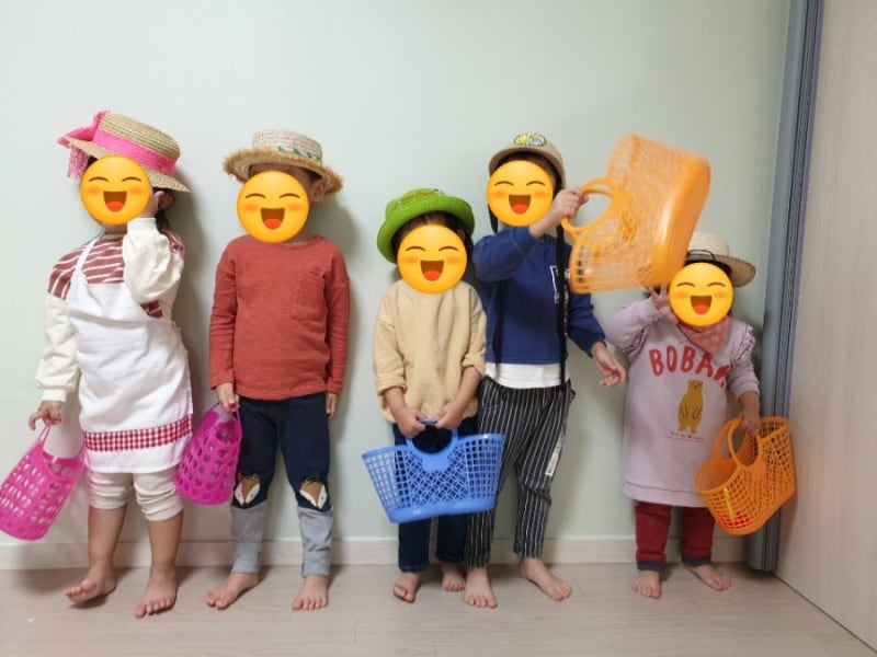 호반아이사랑♡ 만1세만2세혼합연령활동 만2세꼬마농부쌀오감놀이연계확장활동 대근육악어처럼엉금엉금활동 대근육음률악어떼 안전교육