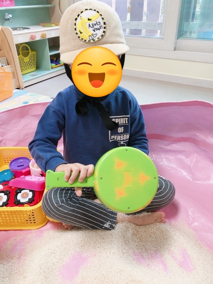 호반아이사랑♡ 만1세만2세혼합연령활동 만2세꼬마농부쌀오감놀이연계확장활동 대근육악어처럼엉금엉금활동 대근육음률악어떼 안전교육