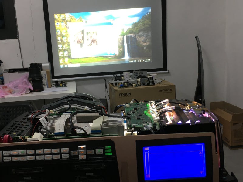 Projectiondesign F32 파워보드 교체 / 프로젝션디자인 F32 : 네이버 블로그