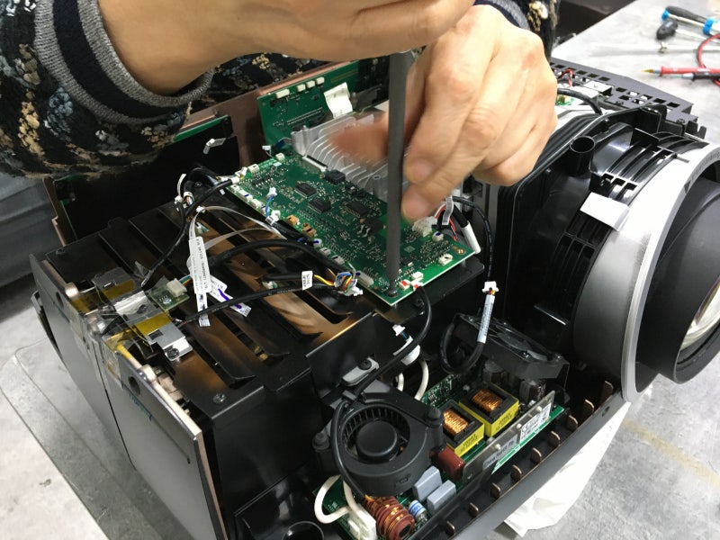 Projectiondesign F32 파워보드 교체 / 프로젝션디자인 F32 : 네이버 블로그