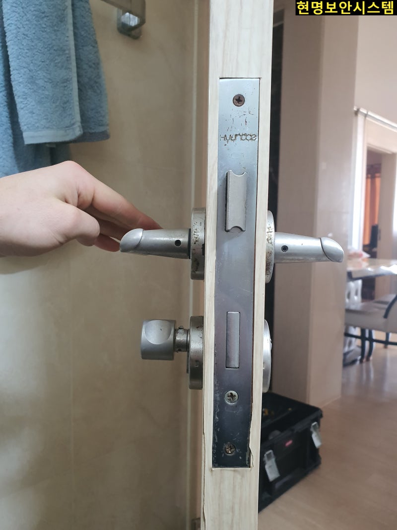 목포출장열쇠수리 화장실문고리빠짐모티스락 목포양우비치팰리스인터폰비디오폰sht 705도어락번호키설치전문 네이버 블로그