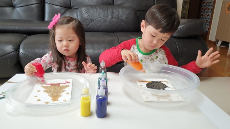 엄마표미술놀이 겨울 크리스마스 주제 소금그림 물감물들이기 네이버 블로그