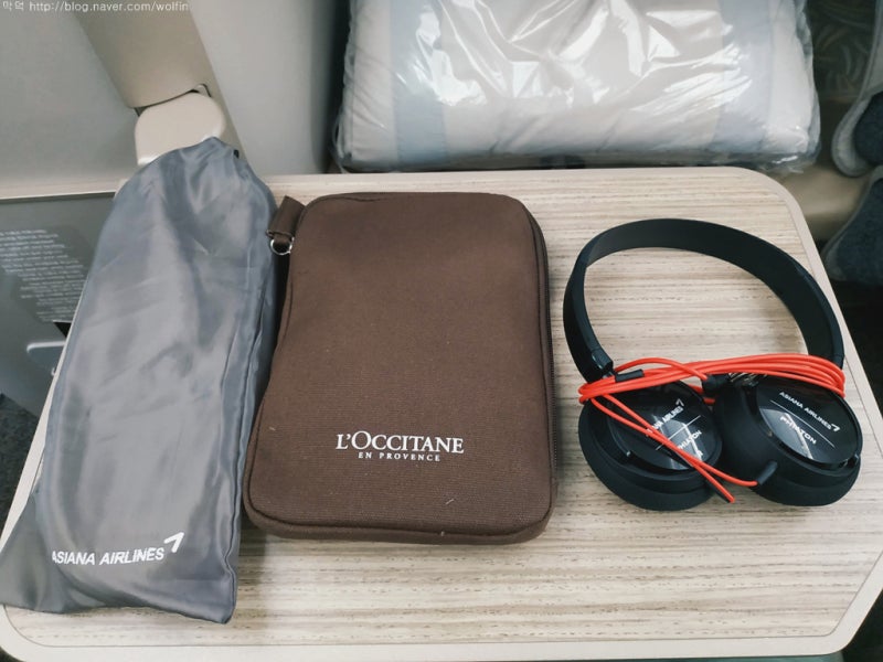 [아시아나항공 비즈니스 클래스] OZ272 인천-시애틀/OZ271 시애틀-인천 에어버스 A350-900 비즈니스 스마티움@인천 ...