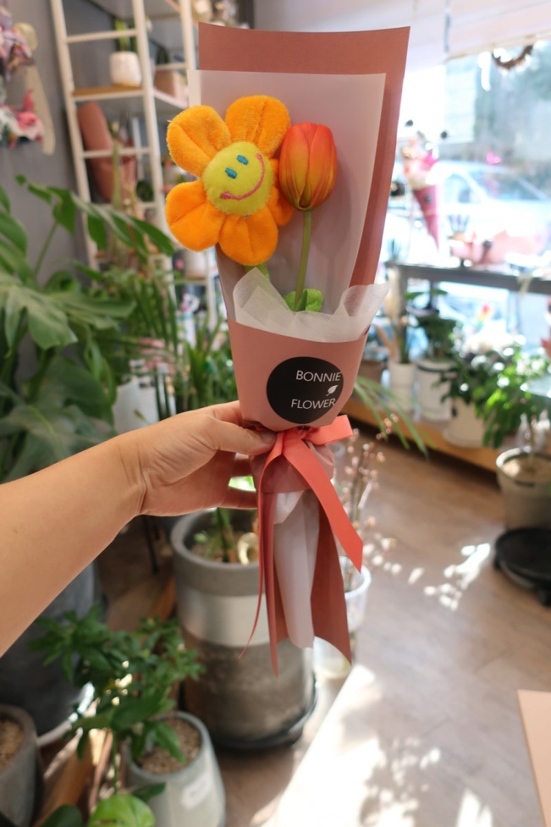 123 한송이포장 스마일인형꽃다발 미니꽃다발 실크플라워 창원꽃집 마산꽃집 내서꽃집 삼계꽃집 호계꽃집 함안꽃집 중리꽃집 마산대학
