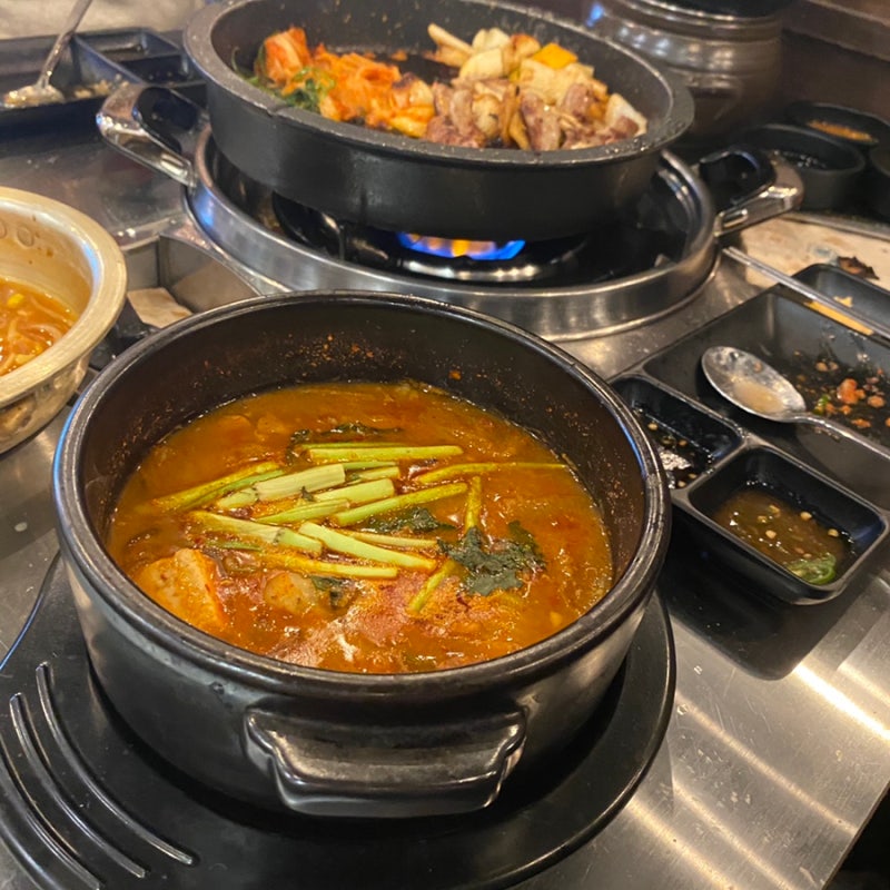 신촌역 맛집 화사곱창 🌟군자대한곱창 신촌점🌟 모듬곱창곱창뚝배기전골볶음밥 화사 코스 그대로~ 네이버 블로그