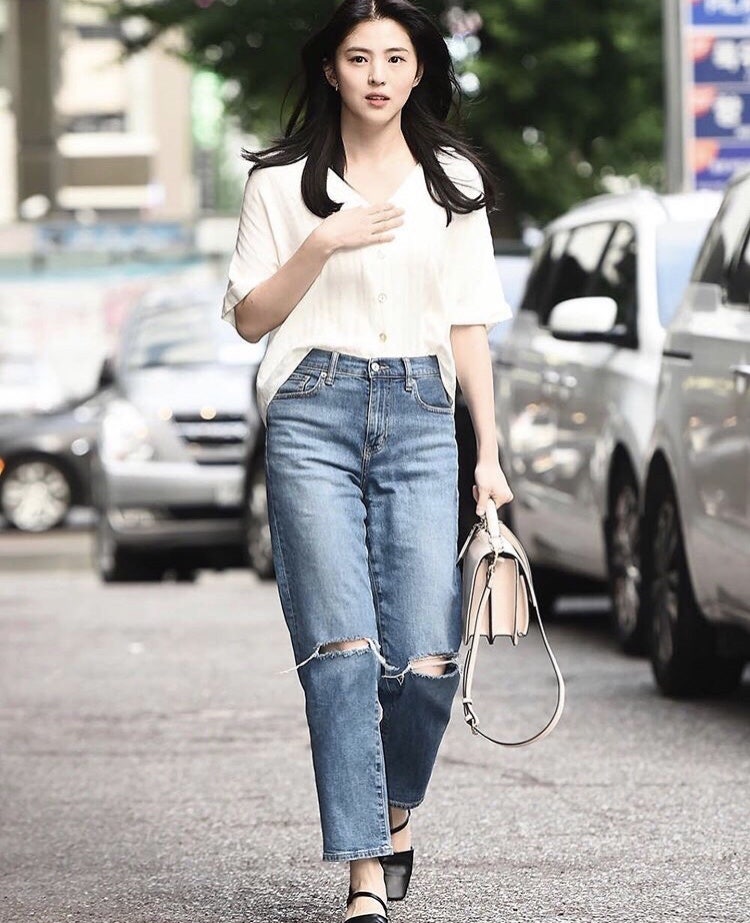 한소희 반전 청순 사복 패션 코디 모음 폴스부띠끄 네이버 블로그