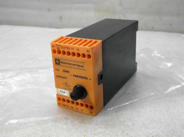 SAFETY RELAY Telemecanique Control Module Serie D GSKC230VACDC(GSKC ...