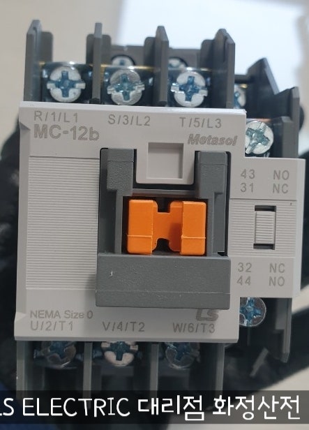 [전자접촉기] LS ELECTRIC 전자접촉기(MC) MC-12 3p, 4p 마그네트 간단 리뷰 : 네이버 블로그