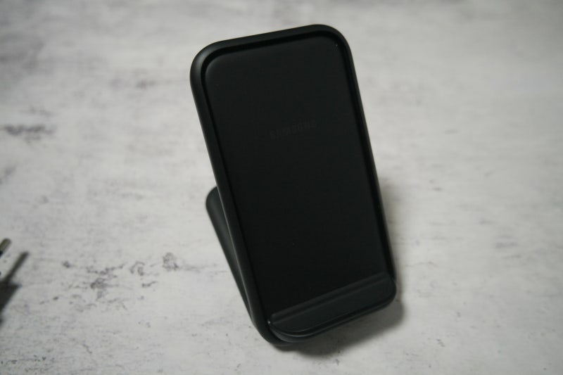 [무선 충전기] 삼성 2019 무선 충전 스탠드 EP-N5200 사용 후기 : 네이버 블로그
