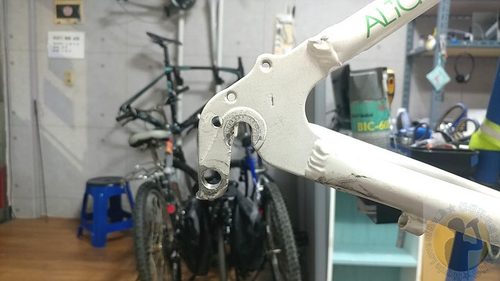 [재생자전거][하이브리드] 처음 출시됐을때 정말로 미친듯이 팔려나간 알톤스포츠 최대 역작중 하나!!! 알톤 RCT R7(feat ...