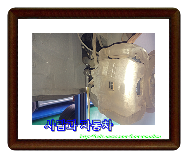 Sm5임프레이션라이닝sm5임프레이션디스크연마sm5임프레이션브레이크액교환sm5임프레이션엔진오일샤워sm5임프레이션엔진오일잔유제거부산김해양산정관sm5사람과자동차부산