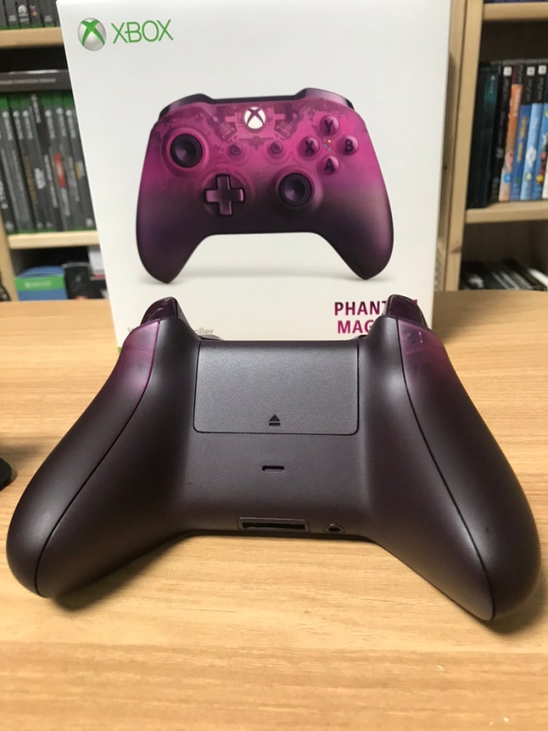 Xbox One Wireless Controller - Phantom Magenta Special Edition unboxing ...