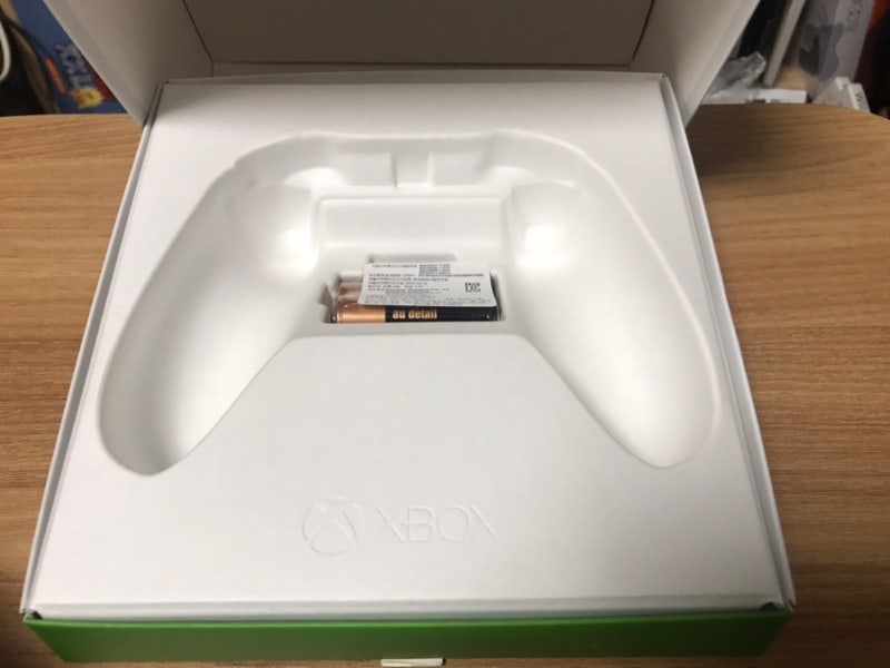 Xbox One Wireless Controller - Phantom Magenta Special Edition unboxing ...