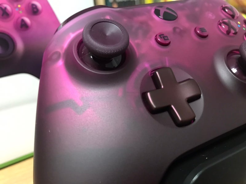 Xbox One Wireless Controller - Phantom Magenta Special Edition unboxing ...