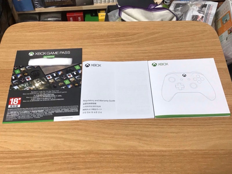 Xbox One Wireless Controller - Phantom Magenta Special Edition unboxing ...