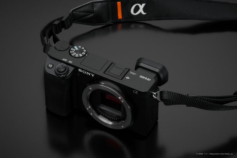 소니 미러리스 카메라 a6400 리뷰│APS-C 크롭 센서 카메라의 표준: 리얼타임 트래킹과 Eye AF, 4K 30p의 영상 ...
