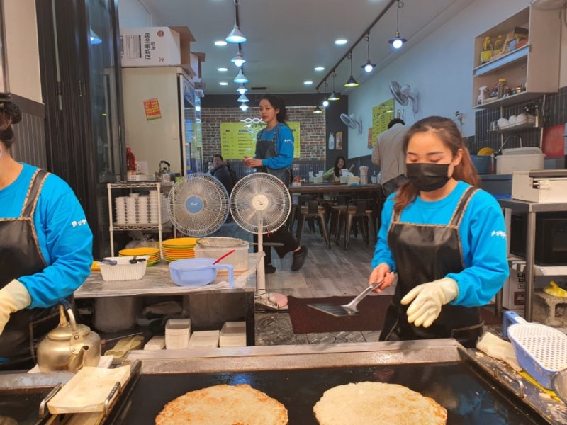 [속초 중앙시장] 전통시장 머천다이징 & VMD 진화, 소매업종 사라지고 음식업종 증가 : 네이버 블로그